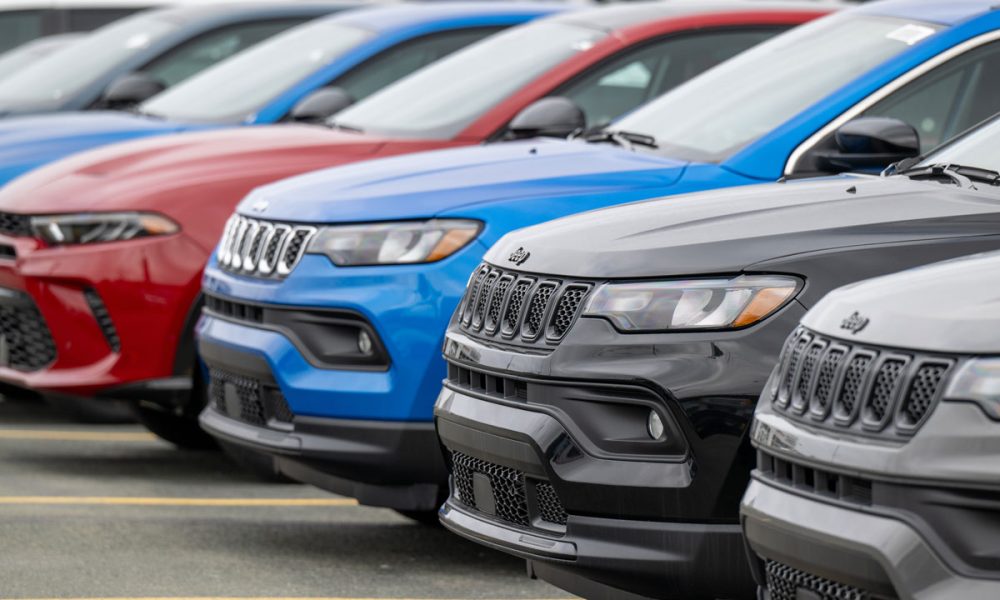Late-year sales slump raises 2026 worries - Canadian Auto Dealer